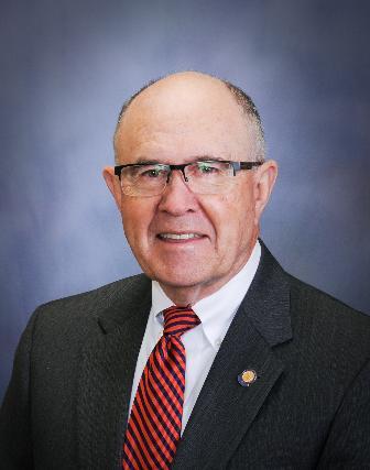 Lawmakers track steps for schools