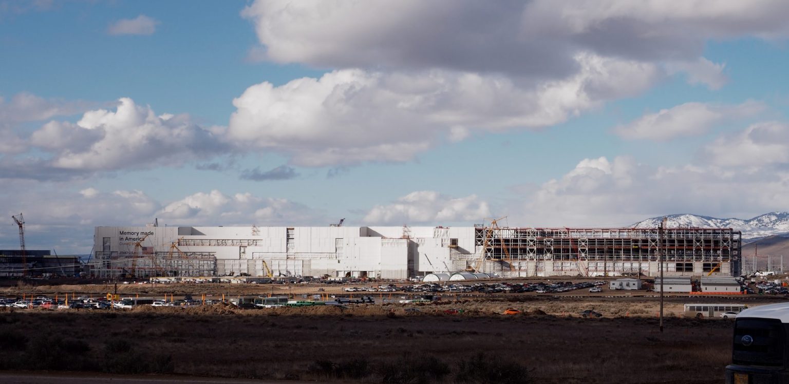 Micron and CWI team up to educate workers for a trillion-dollar industry